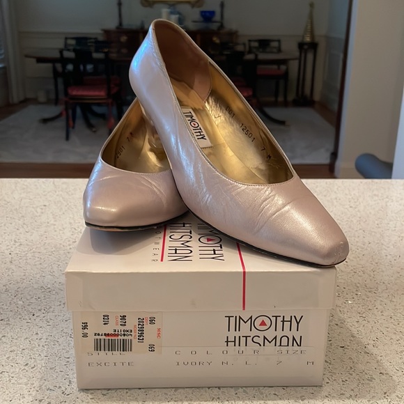 Timothy Hitsman | Shoes | Timothy Hitsman Excite Ivory Heel | Poshmark